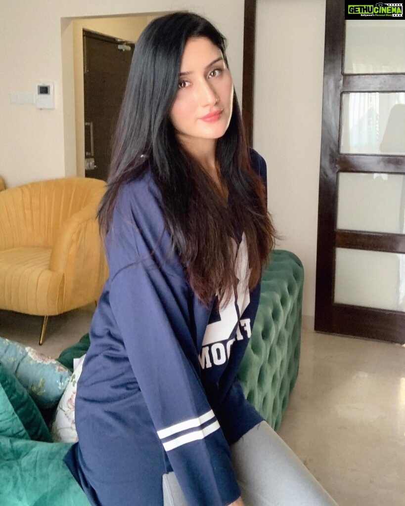 Actress Monica Sharma HD Instagram Photos and Wallpapers October 2021 ...
