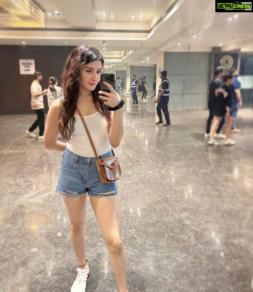 Actress Monica Sharma HD Instagram Photos and Wallpapers March 2023 ...