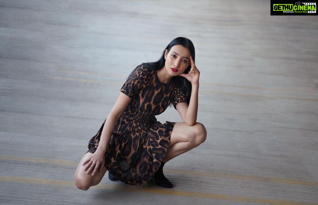 Actress Nalini Negi HD Instagram Photos and Wallpapers March 2022 ...