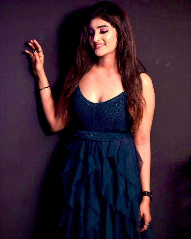 Nimeshika Radhakrishnan Wiki, Biography, Age, Gallery, Spouse and more