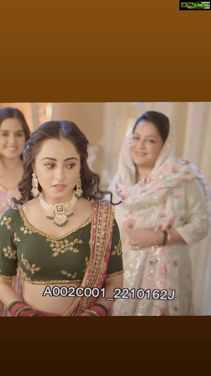 Actress Niyati Fatnani HD Instagram Photos and Wallpapers January 2023 ...