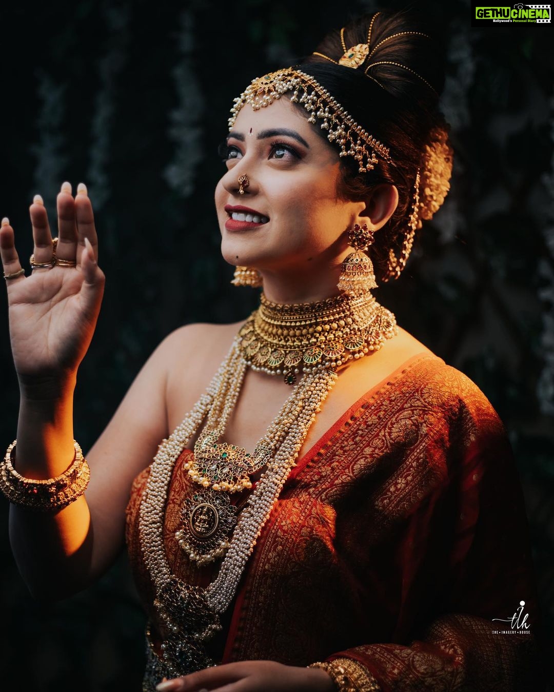 Actress Pallavi Gowda HD Instagram Photos and Wallpapers May 2023 ...