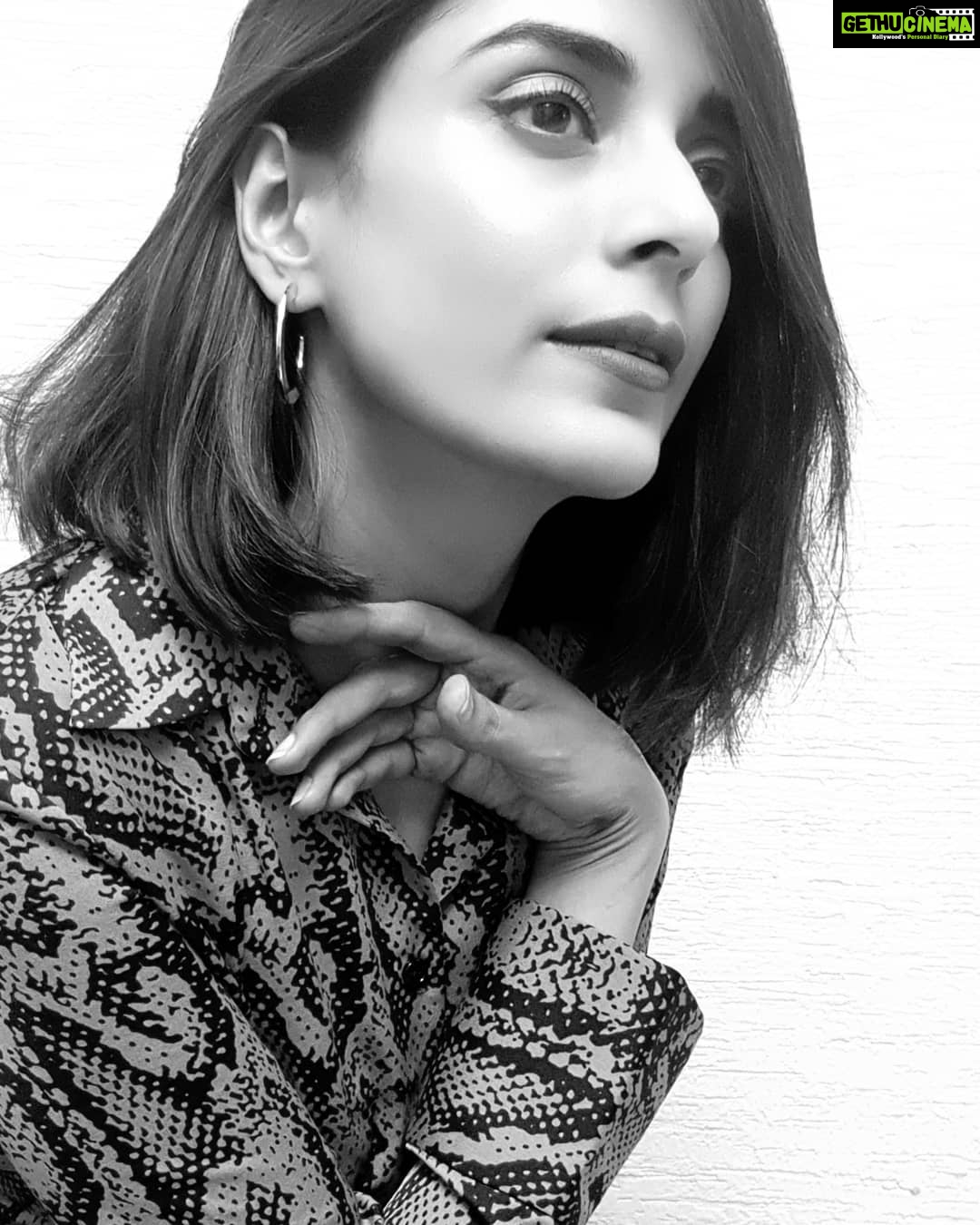 Pooja Sharma Instagram – The musings are colourful 🌈 #instagram # ...