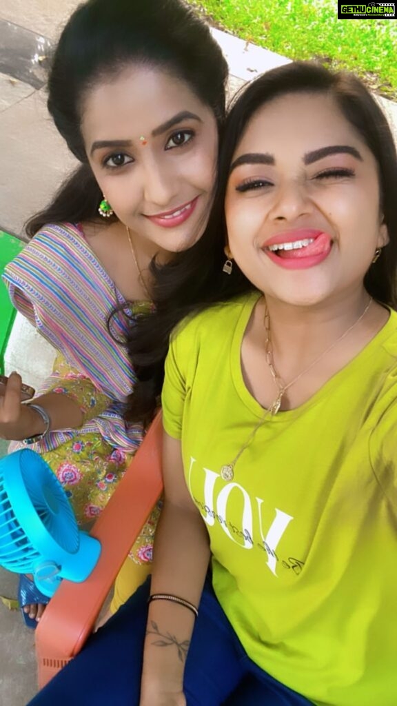 Preethi Sharma Instagram – Ladies And Gentlemen.. MALAR ️ மலர் ...