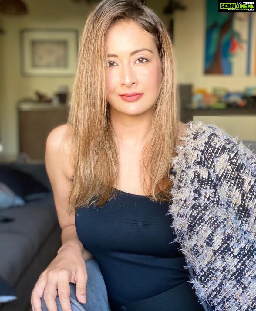 Actress Preeti Jhangiani HD Photos and Wallpapers August 2020 - Gethu ...
