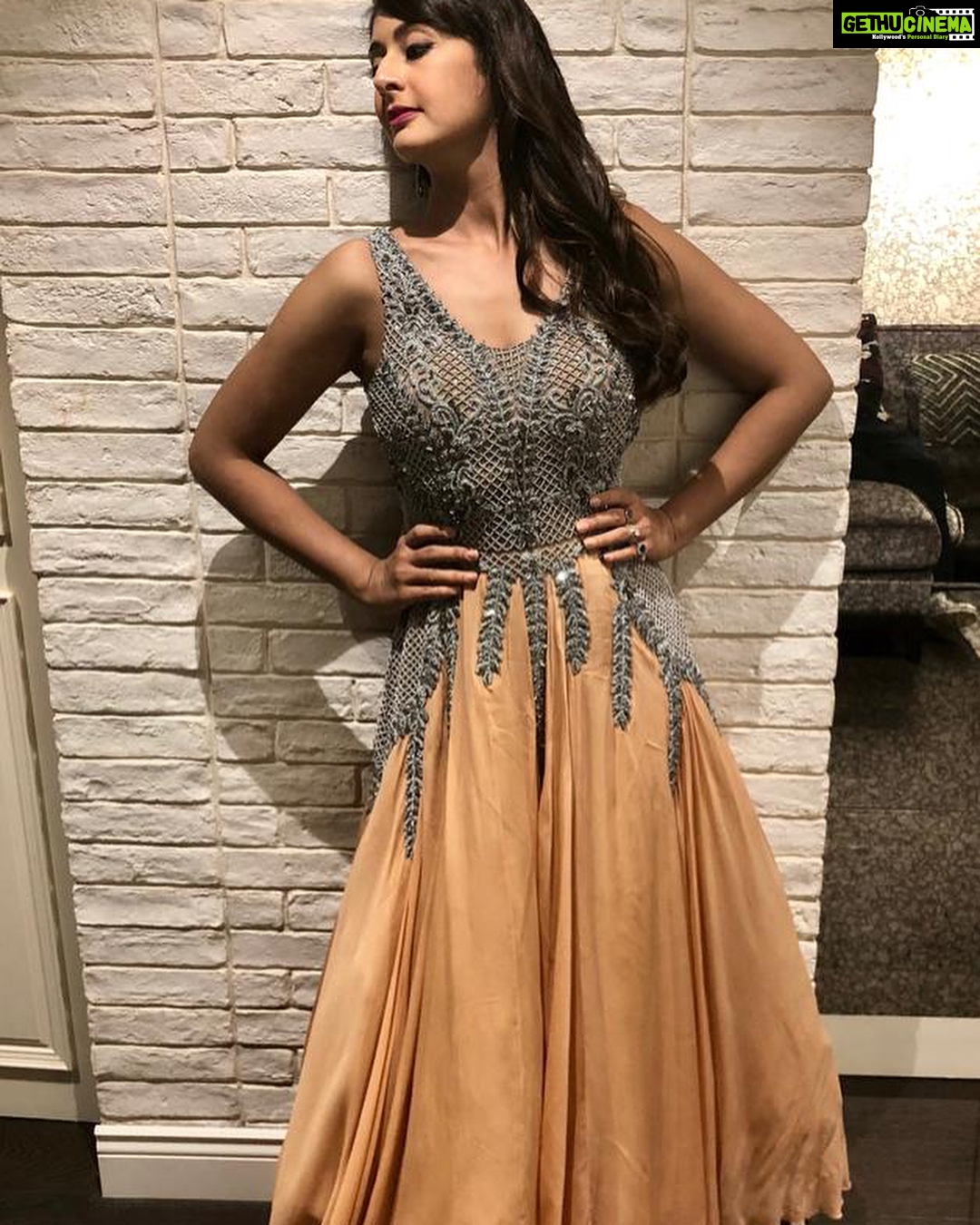 Preeti Jhangiani Instagram – And when you’re in the mood for pastels ...