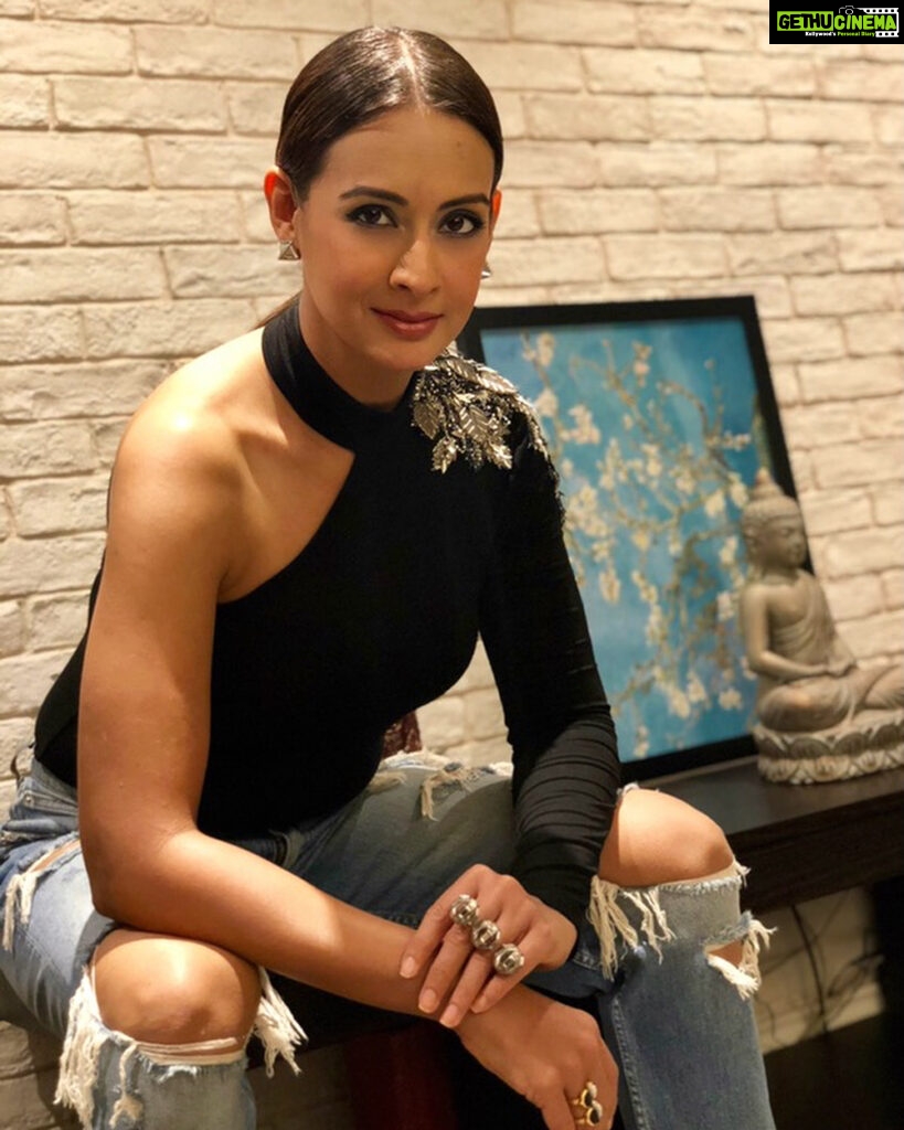 Actress Preeti Jhangiani HD Instagram Photos and Wallpapers February ...