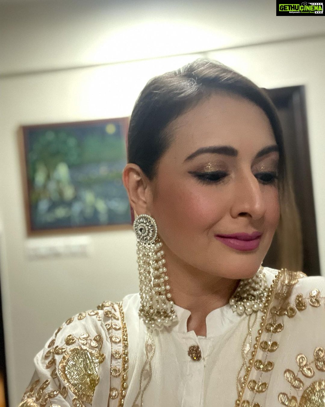 Actress Preeti Jhangiani HD Photos and Wallpapers December 2021 - Gethu ...