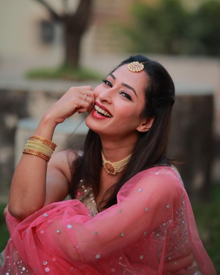 Actress Priya Marathe HD Photos and Wallpapers December 2022 - Gethu Cinema