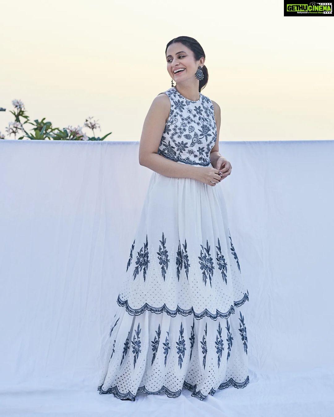 Actress Rasika Dugal HD Instagram Photos and Wallpapers January 2023 | Gethu Cinema