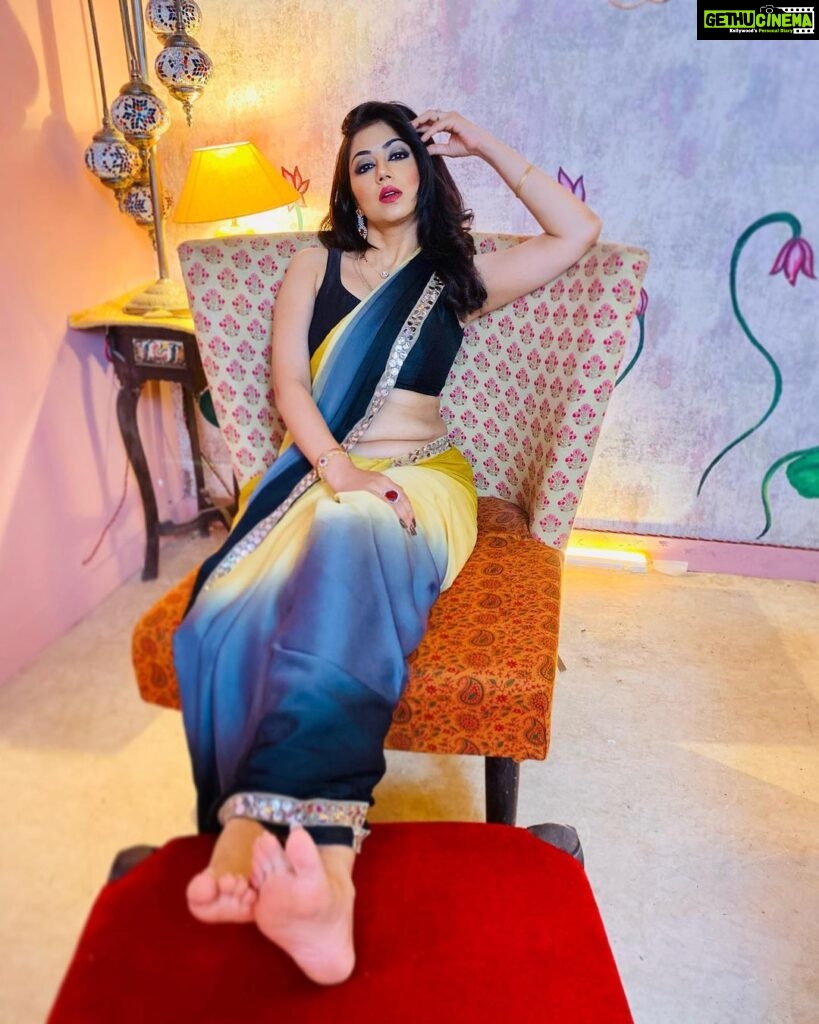 Actress Reema Vohra HD Instagram Photos and Wallpapers December 2022 ...