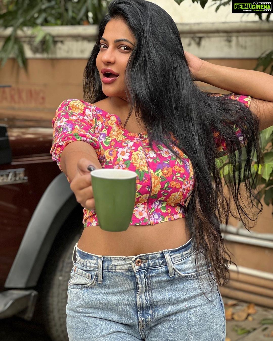 Reshma Pasupuleti Instagram – There’s no one to impress. Improve for you. Live well for you 💖 ...