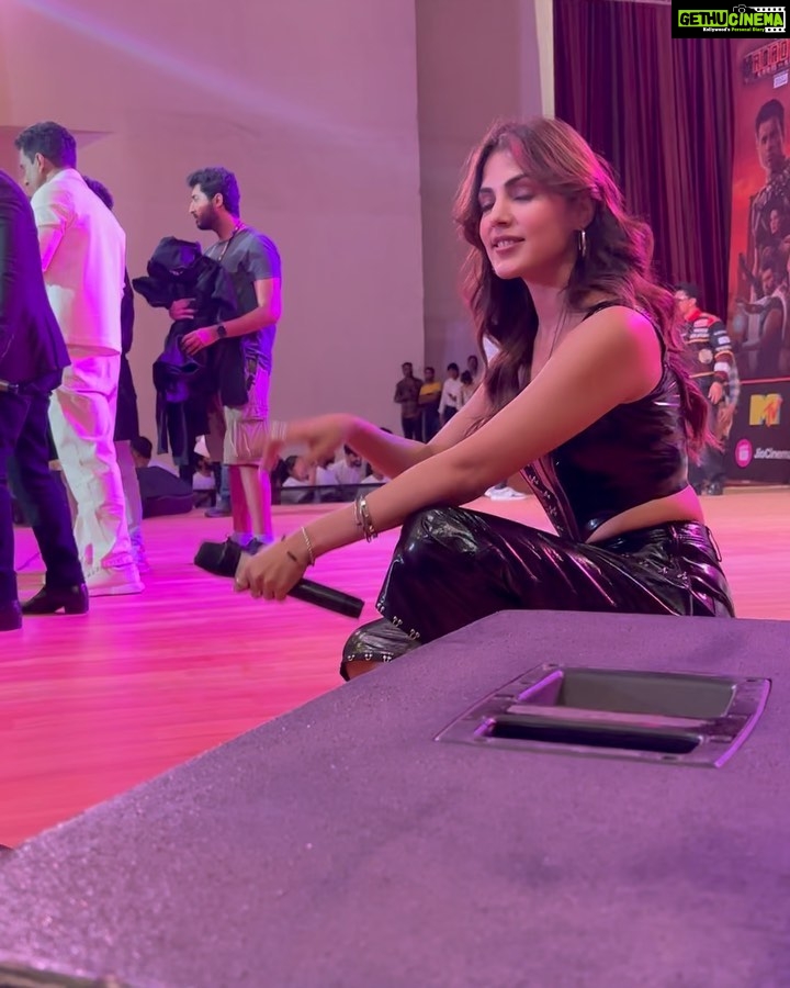 Rhea Chakraborty Instagram – Outtakes APRIL 🖤 #rhenew | Gethu Cinema