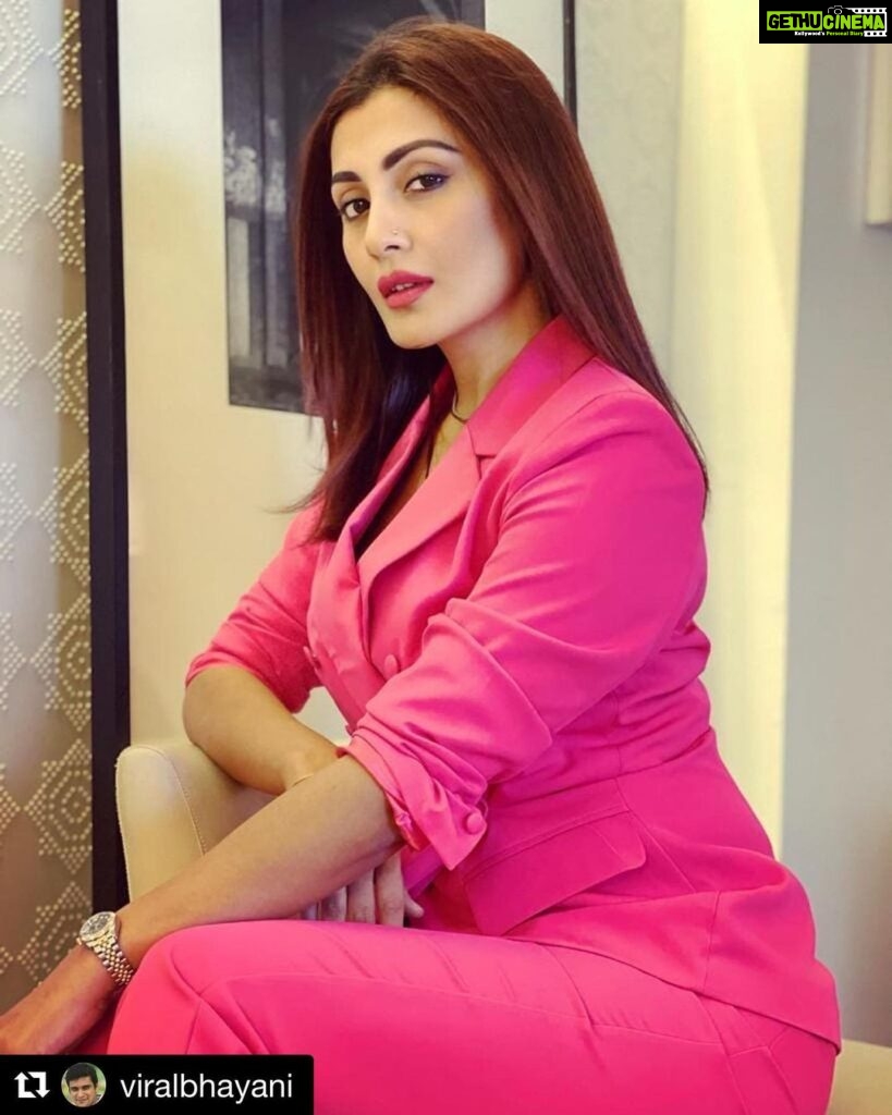 Rimi Sen Instagram – Your life is a story of transition…… # ...