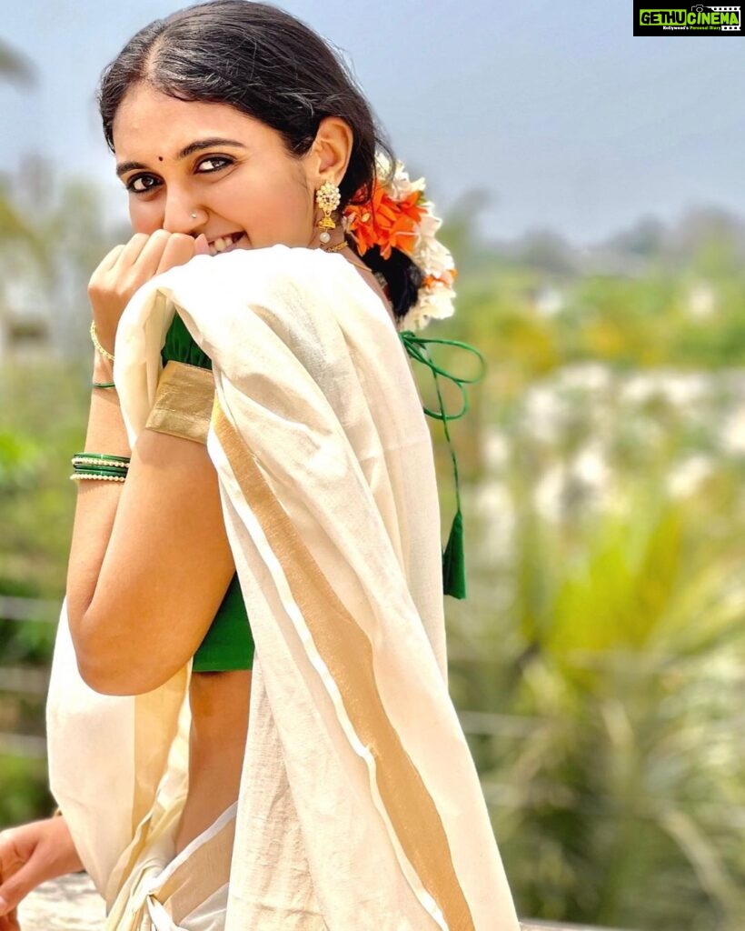 Actress Rinku Rajguru HD Instagram Photos and Wallpapers April 2023 ...