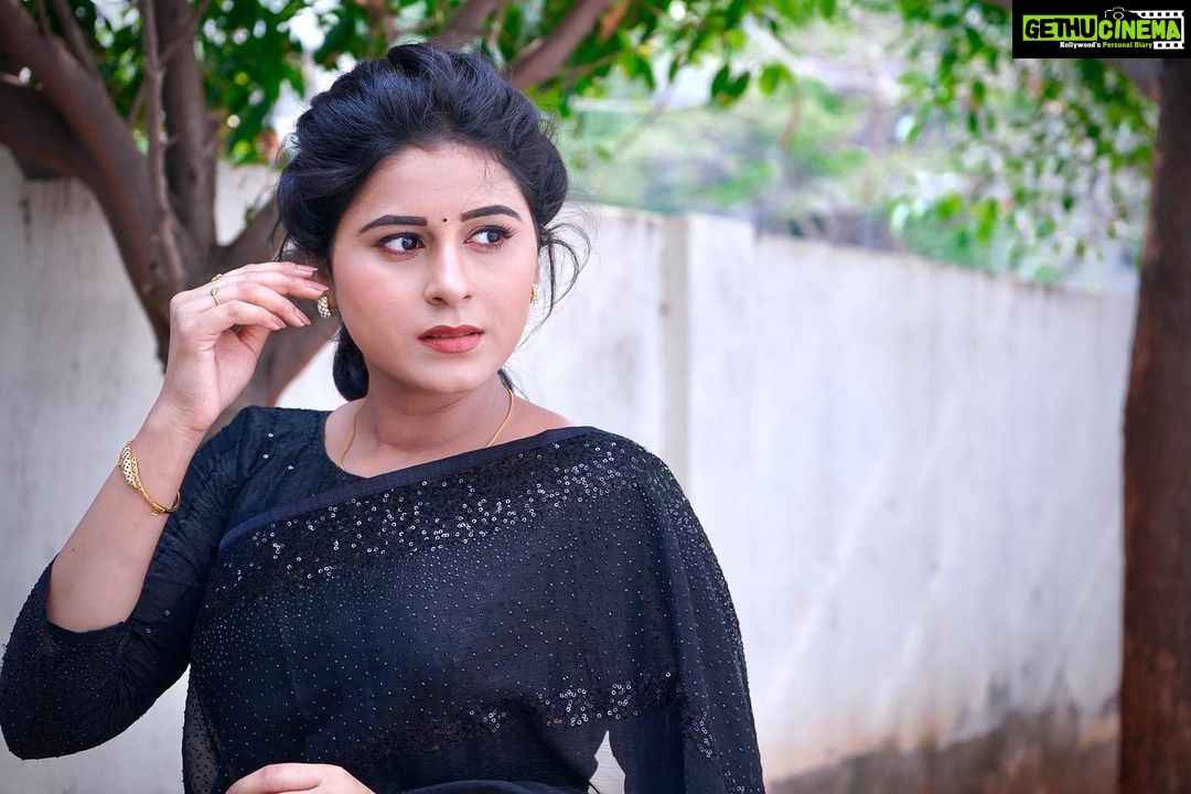 Rithika Tamil Selvi Instagram – We don’t grow when things are easy, we ...