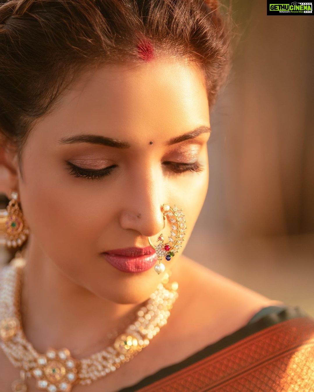 Actress Rupali Bhosale HD Instagram Photos and Wallpapers May 2023 | Gethu Cinema