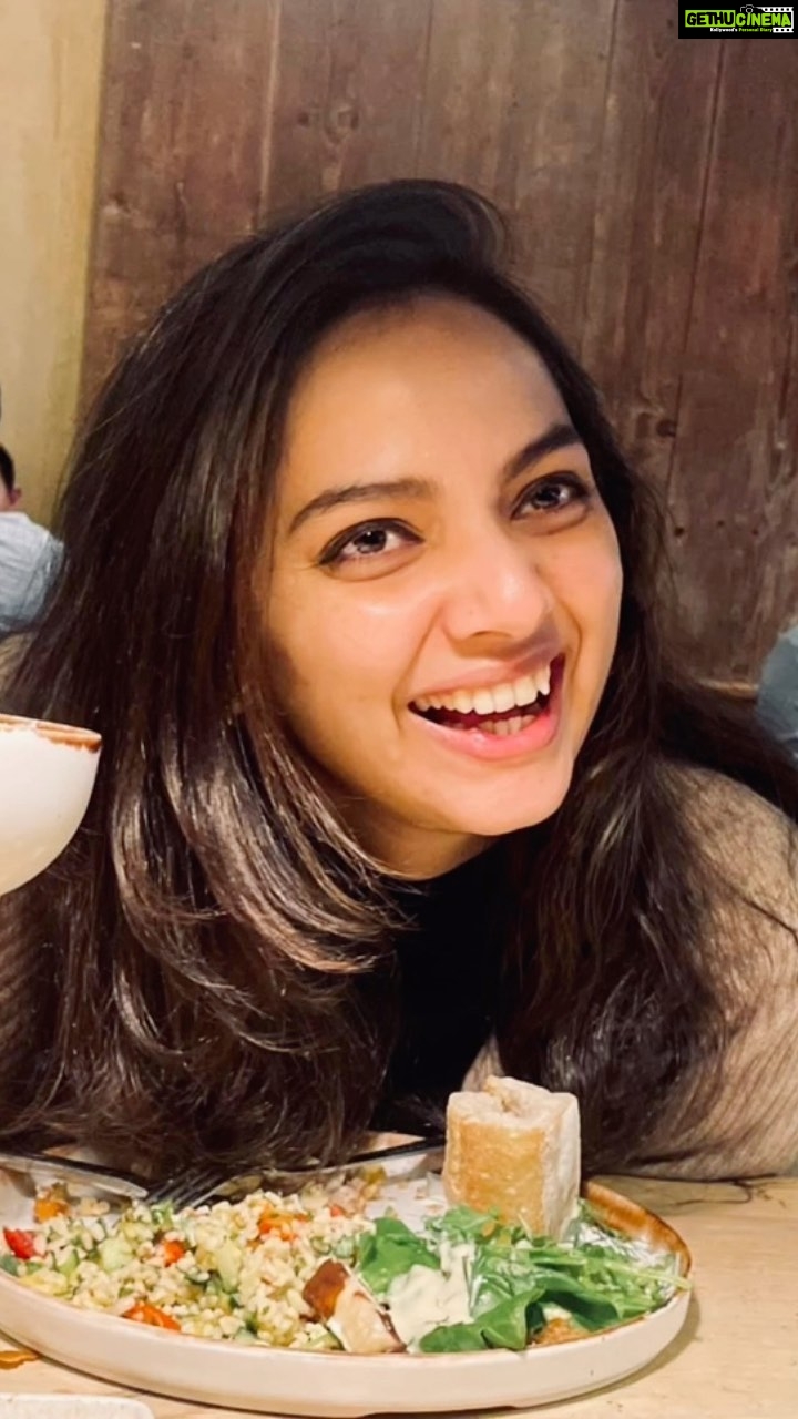 Samvrutha Sunil Instagram – ☕️ London, Unιted Kingdom | Gethu Cinema