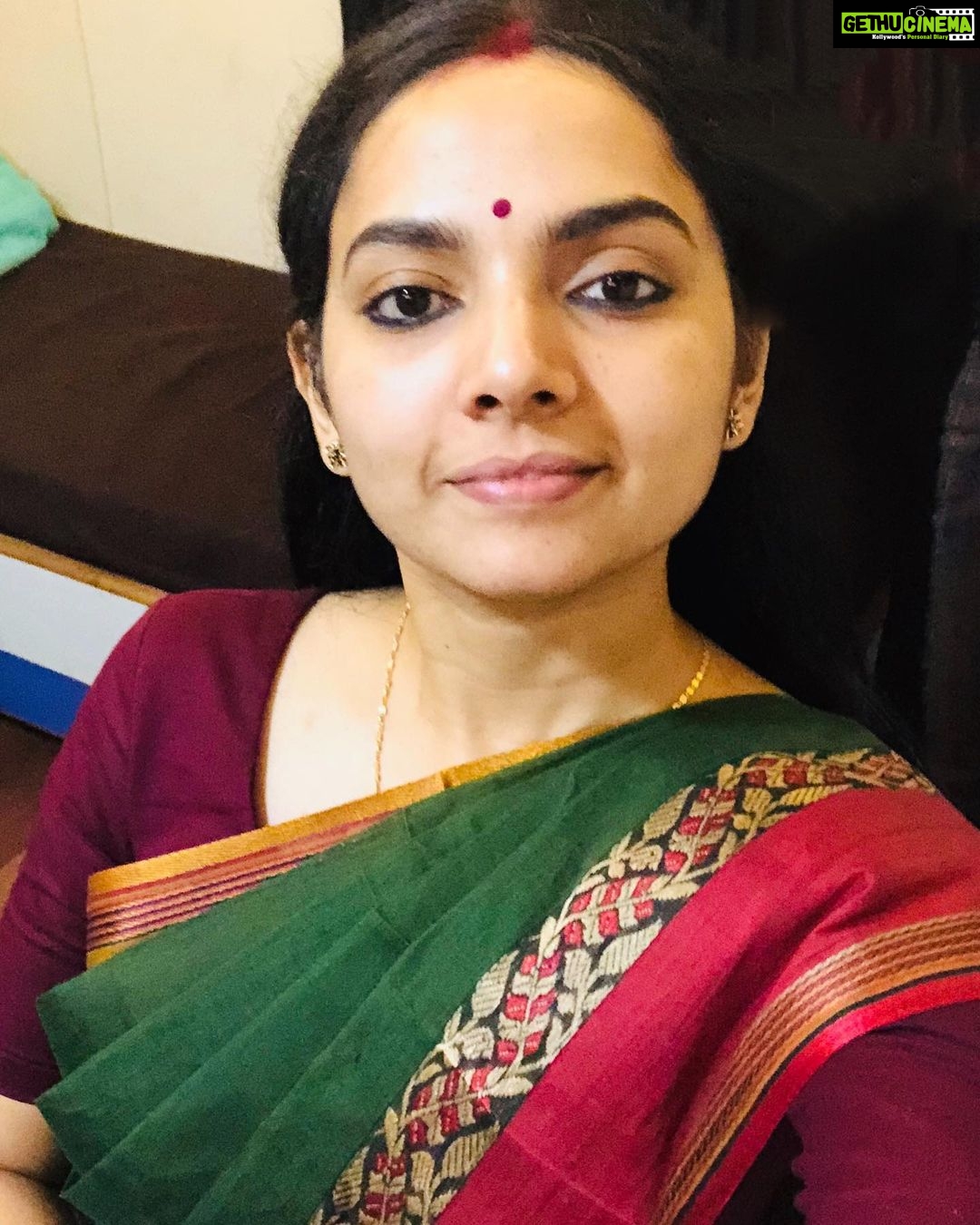 Samvrutha Sunil Instagram – That’s Geetha’s first selfie. A character ...