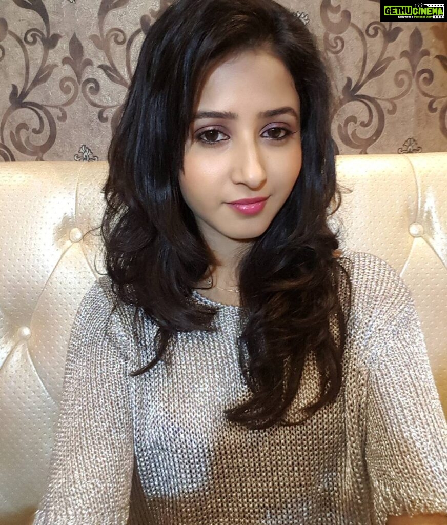 Actress Sana Amin Sheikh HD Instagram Photos and Wallpapers January ...