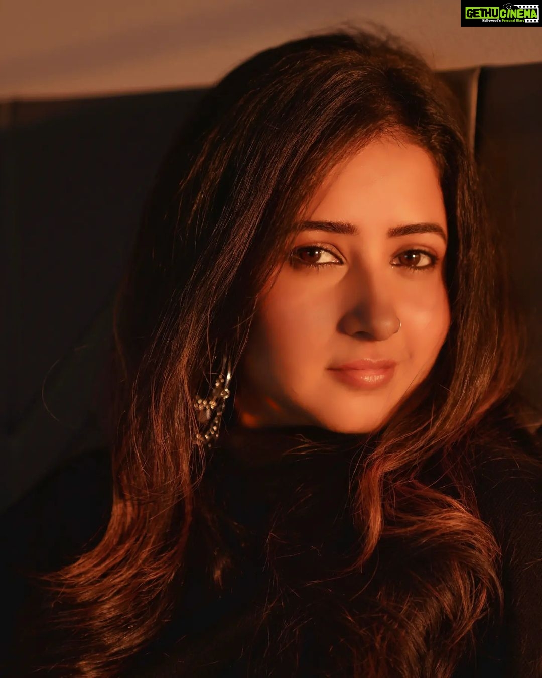 Actress Sana Amin Sheikh HD Instagram Photos and Wallpapers April 2023 ...