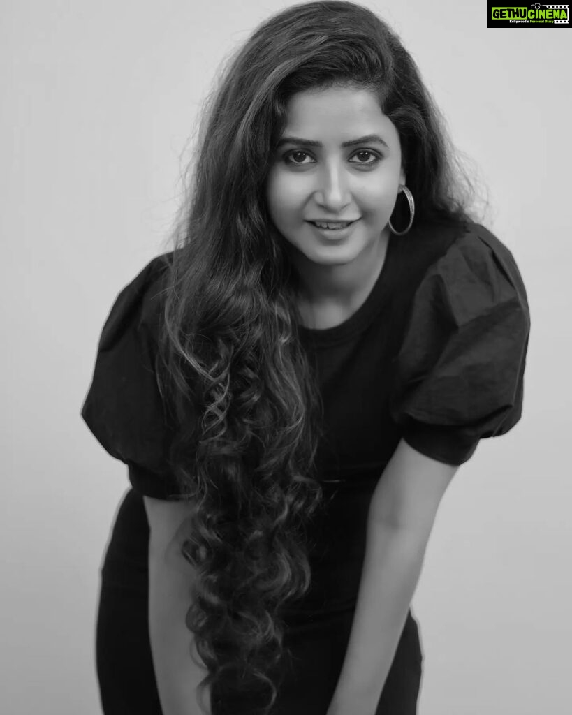 Actress Sana Amin Sheikh HD Instagram Photos and Wallpapers June 2022 ...