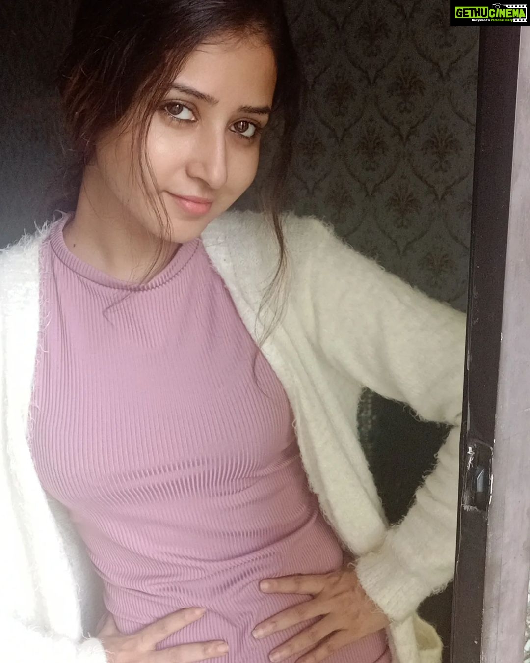 Actress Sana Amin Sheikh HD Instagram Photos and Wallpapers September ...