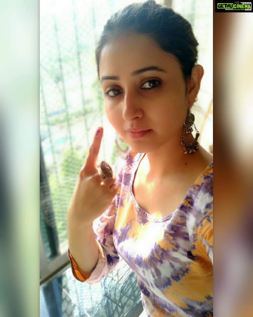 Sana Amin Sheikh Instagram - #PhotoShoot For @simran_wadhwani Makeup ...