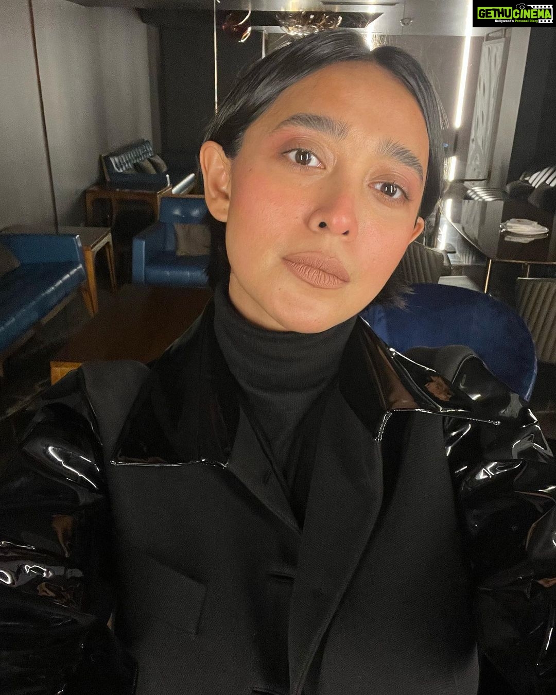 Sayani Gupta Instagram – In love with this outfit! @bloni.atelier blows ...