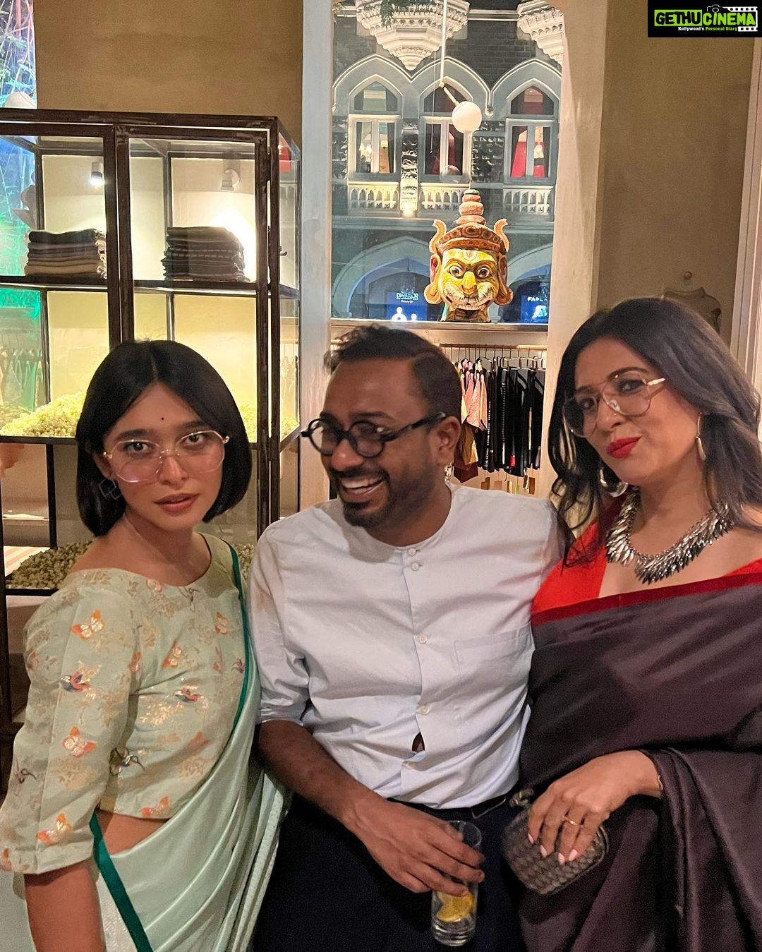 Sayani Gupta Instagram - A chaotic photo dump (learnt from DS😂) @raw ...