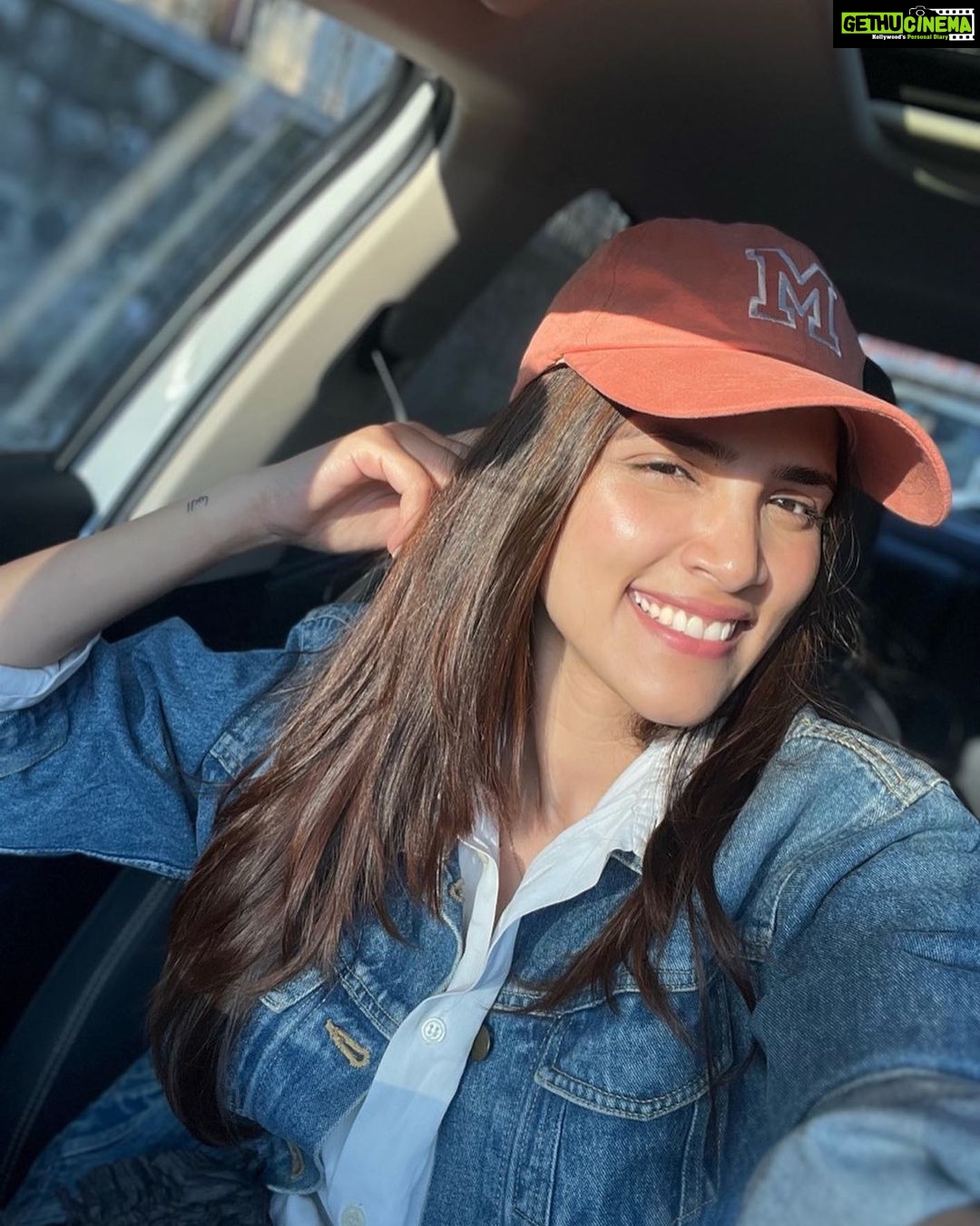 Sayli Patil Instagram – Glorious mess | Gethu Cinema