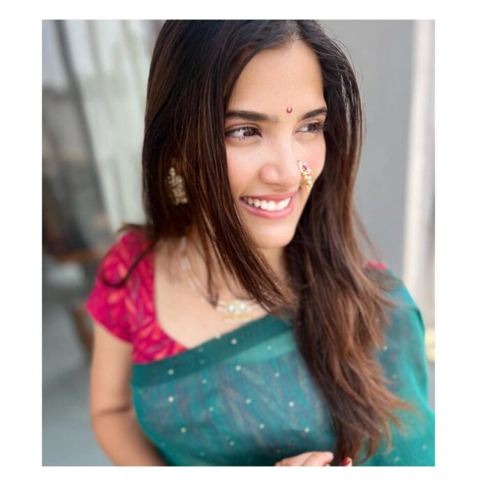 Actress Sayli Patil HD Photos and Wallpapers May 2023 - Gethu Cinema