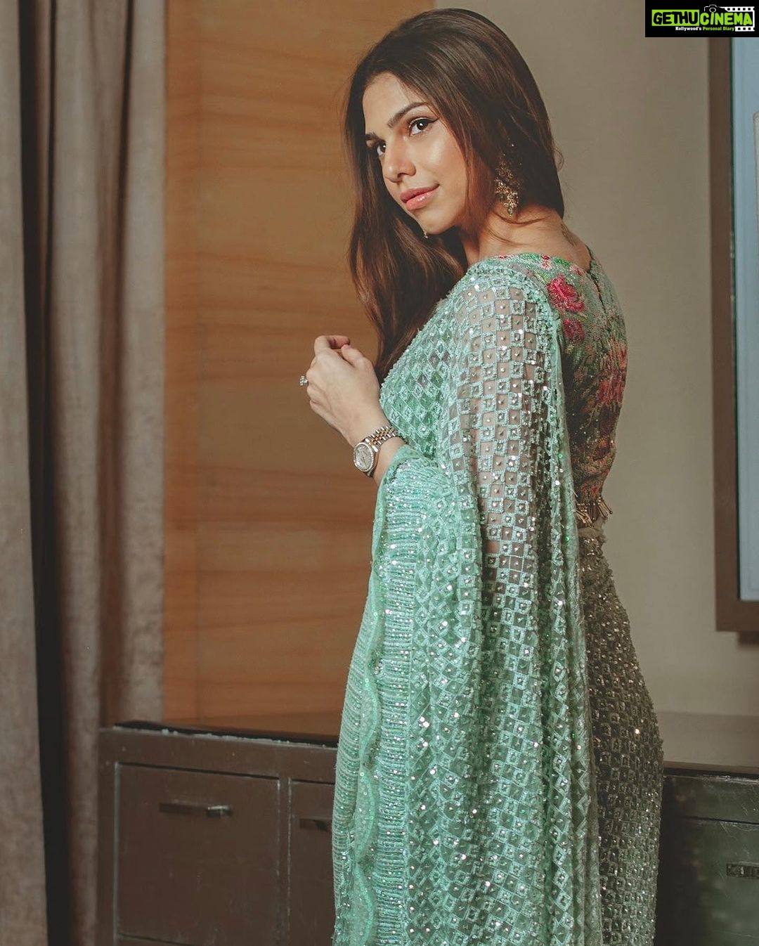 Actress Sharmin Segal HD Instagram Photos and Wallpapers April 2023 ...