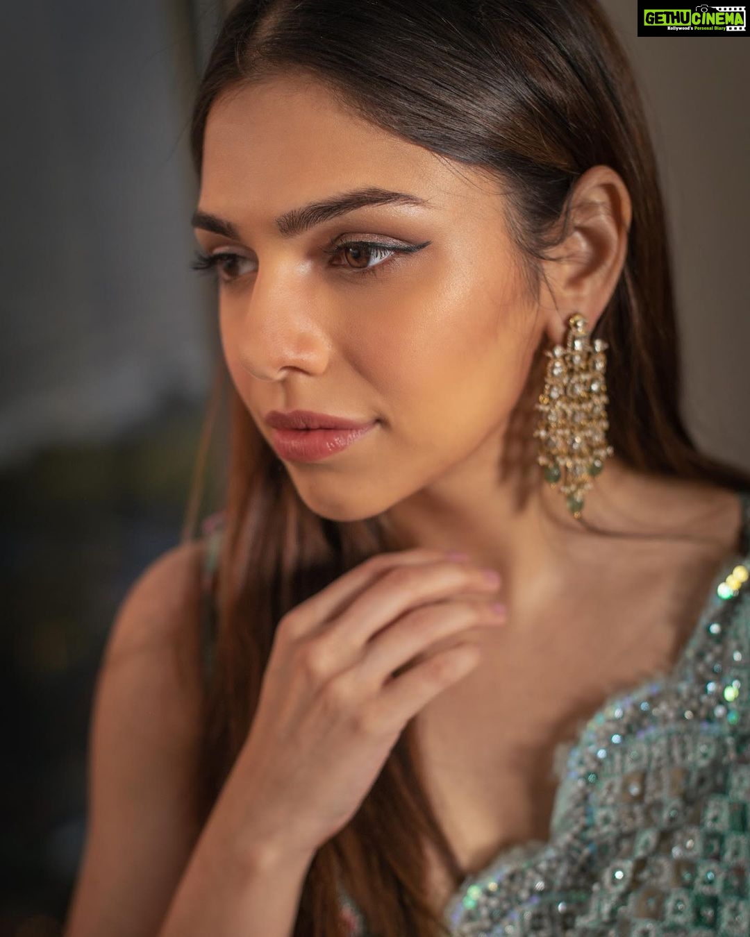 Actress Sharmin Segal HD Instagram Photos and Wallpapers April 2023 ...