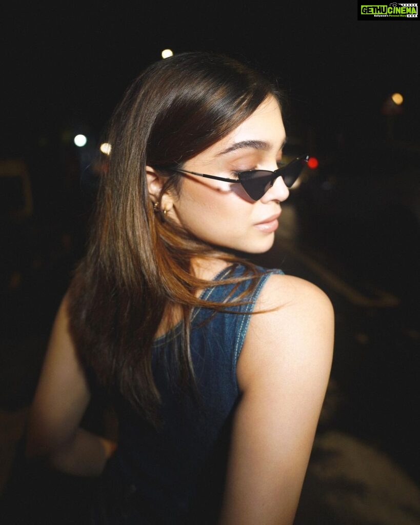 Actor Sharvari Wagh HD Instagram Photos and Wallpapers December 2022 ...