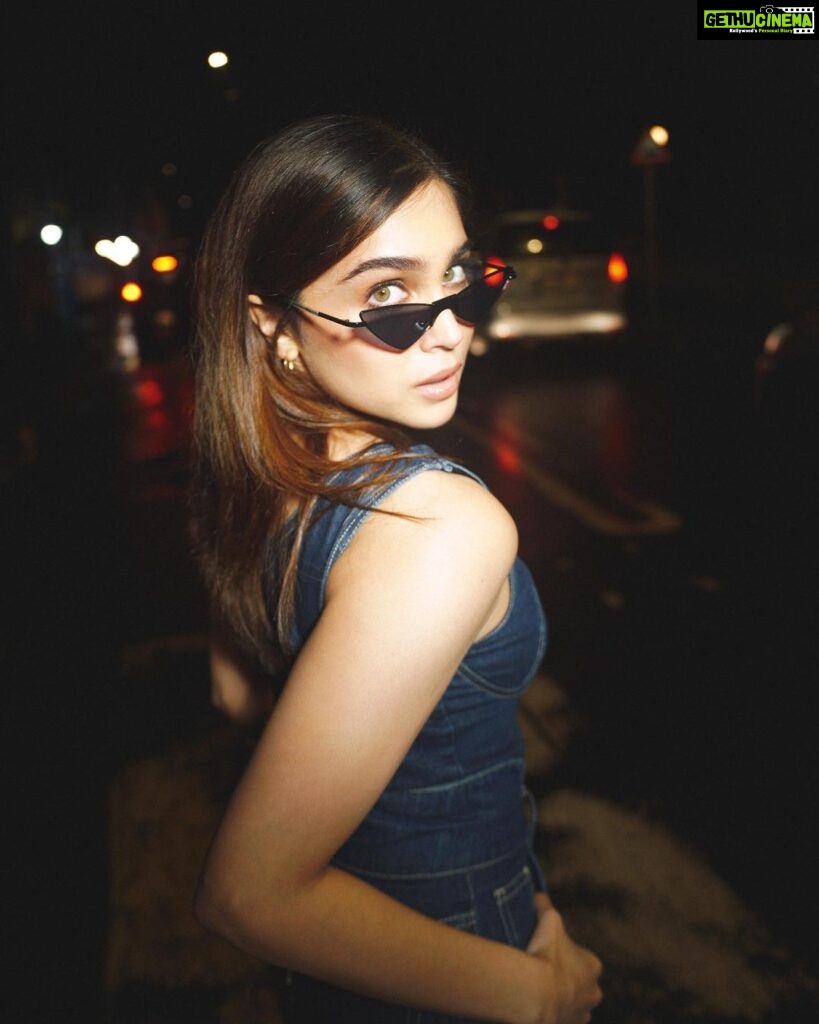 Actor Sharvari Wagh HD Instagram Photos and Wallpapers December 2022 ...