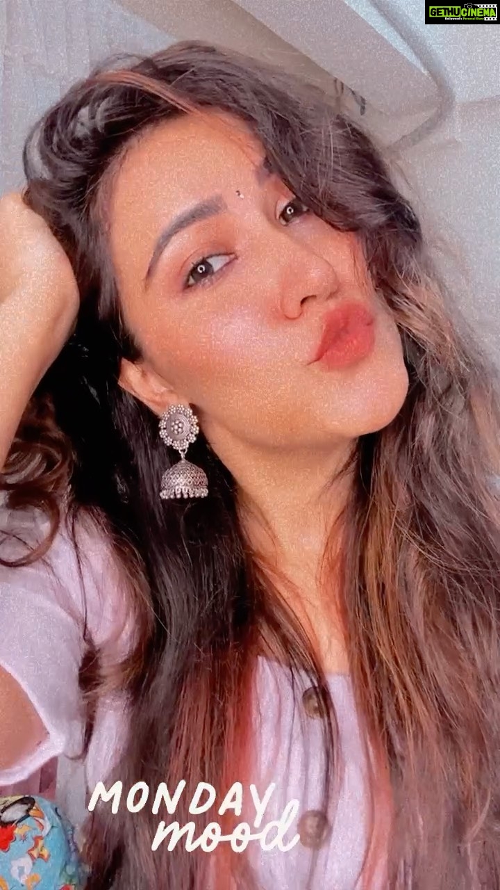 Sheena Bajaj Instagram Gethu Cinema