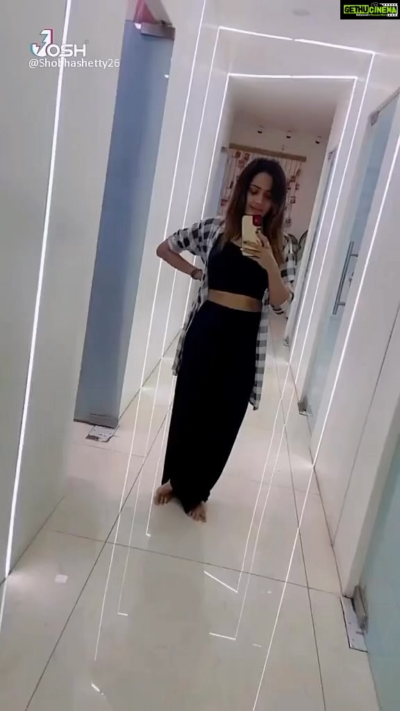 Shobha Shetty Instagram – Traditional me 🥰 . . . VC @raju_phototgraphy ...