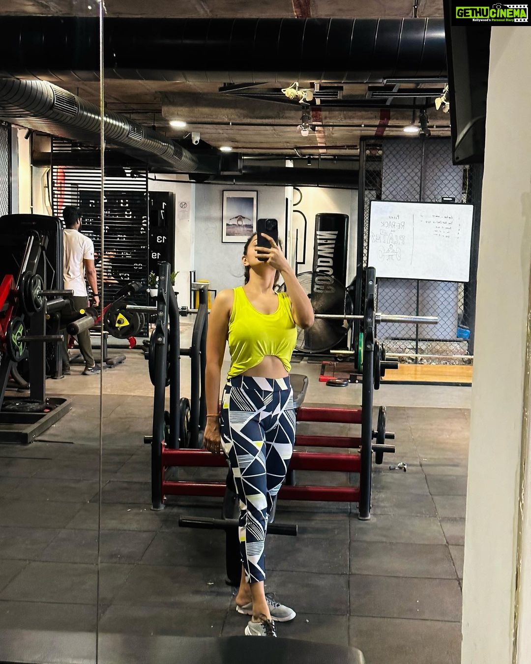 Shobha Shetty Instagram – 💪 . . . @crosshammer.fit | Gethu Cinema