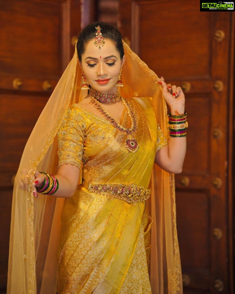 Actress Shobha Shetty HD Instagram Photos and Wallpapers May 2023 ...