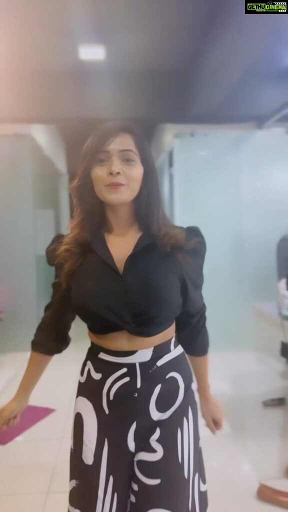 Actress Shobha Shetty HD Instagram Photos and Wallpapers May 2023 ...