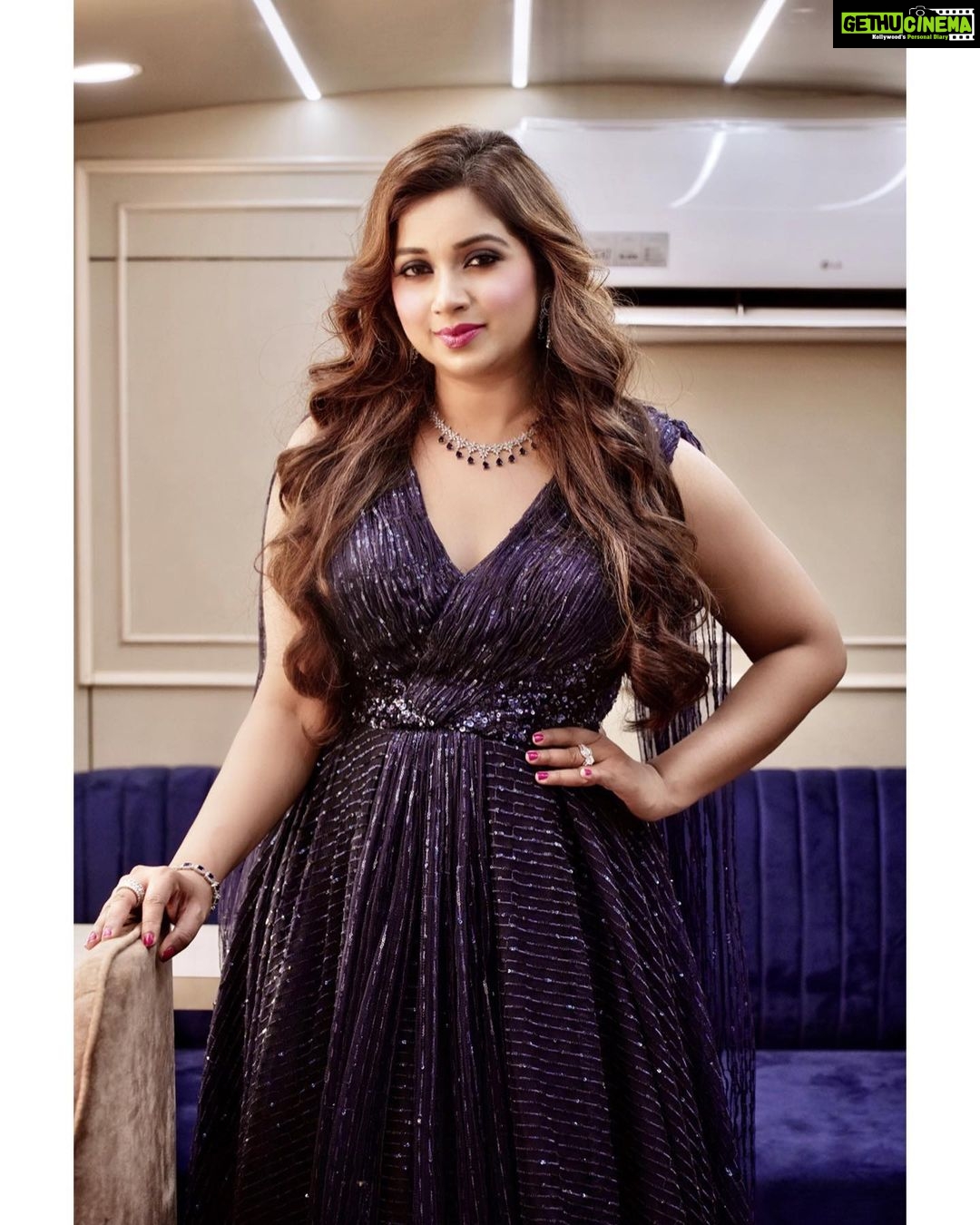 Singer Shreya Ghoshal HD Instagram Photos and Wallpapers March 2023 ...