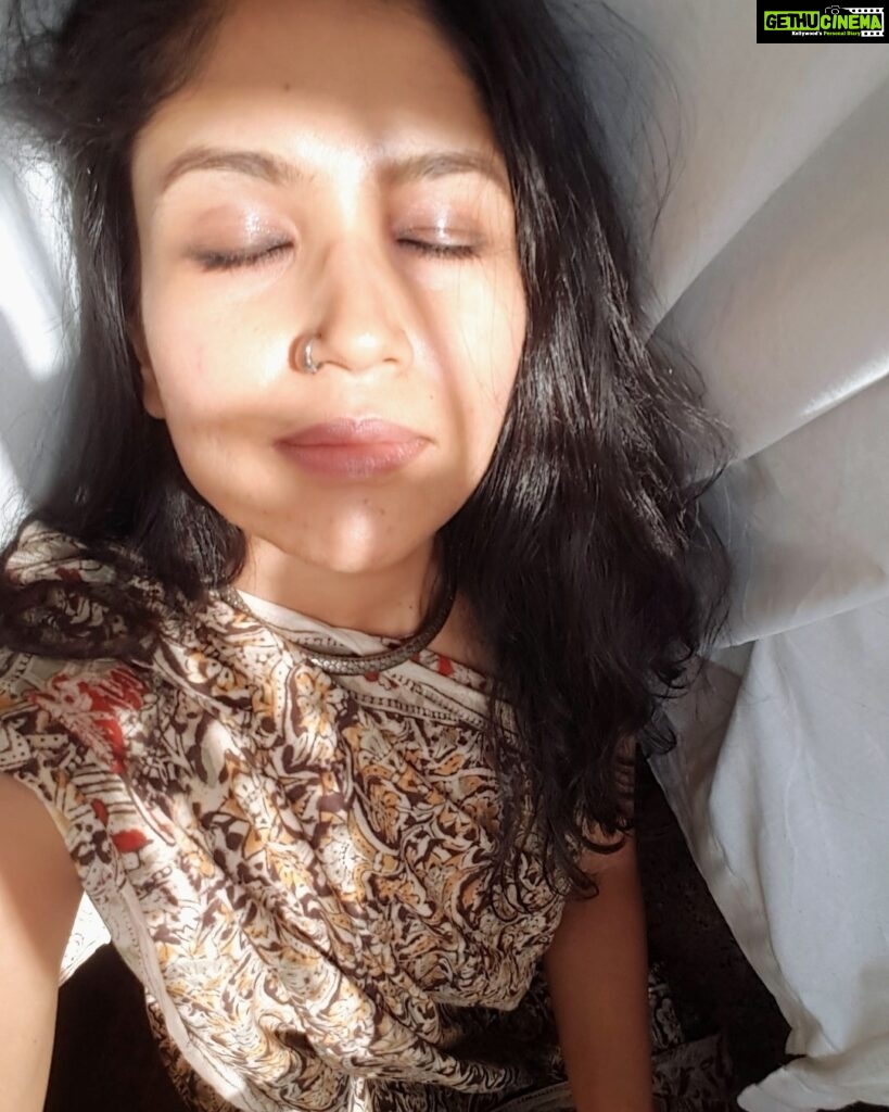 Actress Shruti Bapna HD Instagram Photos and Wallpapers June 2021 ...