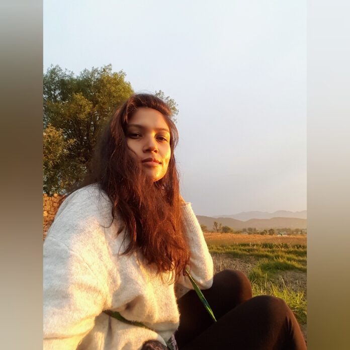 Actress Shruti Bapna HD Instagram Photos and Wallpapers June 2021 ...
