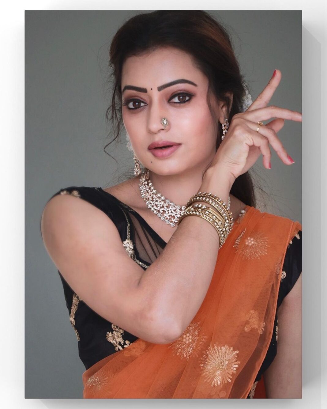 Actress Sowmya Rao Nadig HD Photos and Wallpapers June 2022 - Gethu Cinema