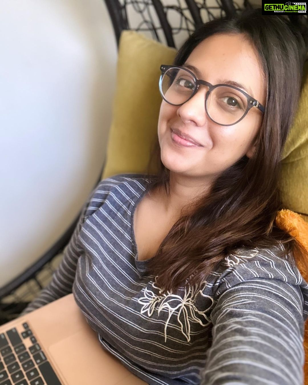 Actress Tejashree Pradhan HD Photos and Wallpapers April 2023 - Gethu ...