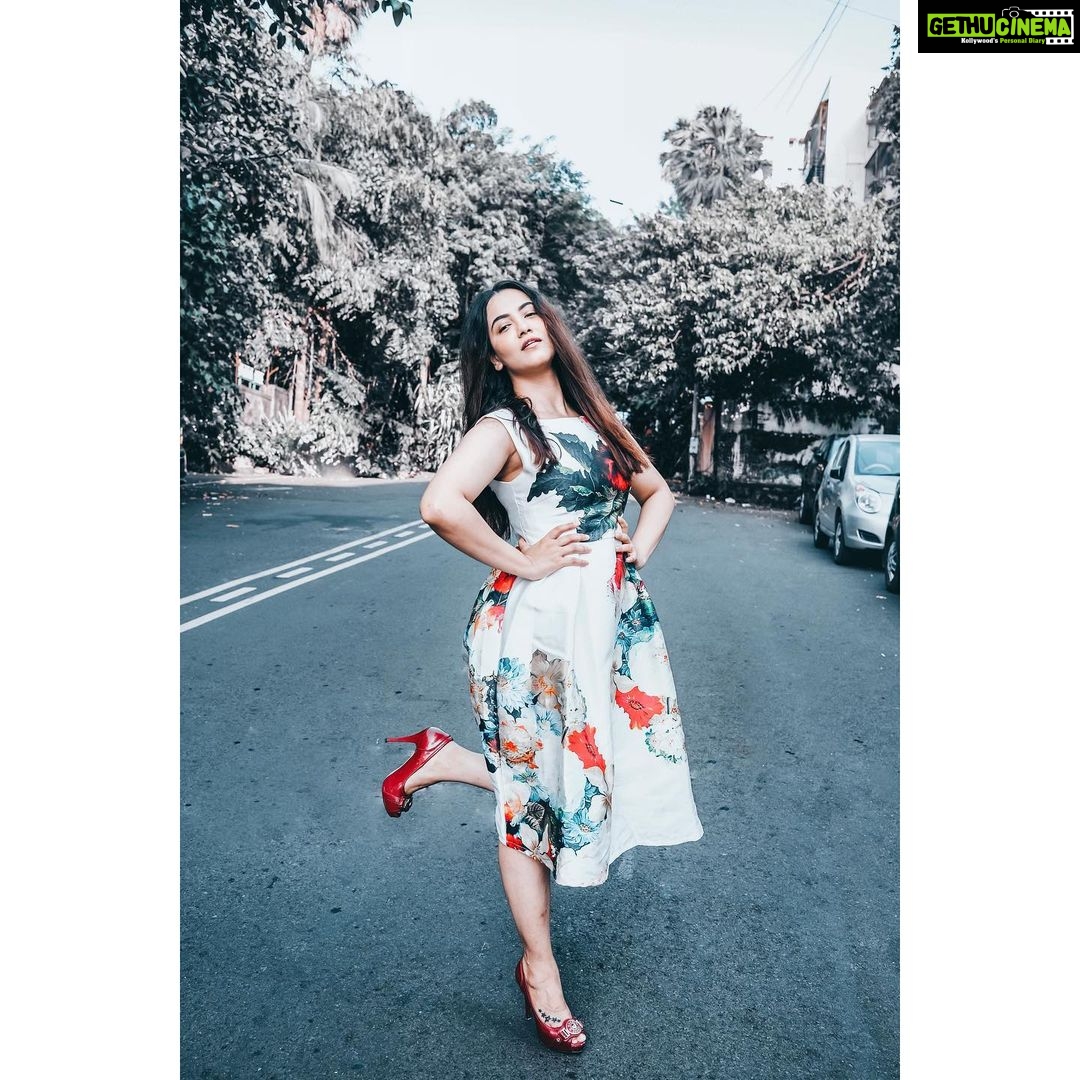 Tia Bajpai Instagram – People will stare. Make it worth their while 💎 # ...