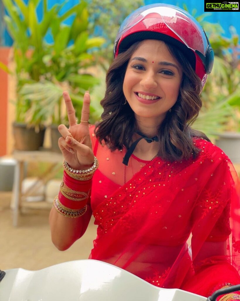 Actress Vidhi Pandya HD Instagram Photos and Wallpapers May 2022 ...