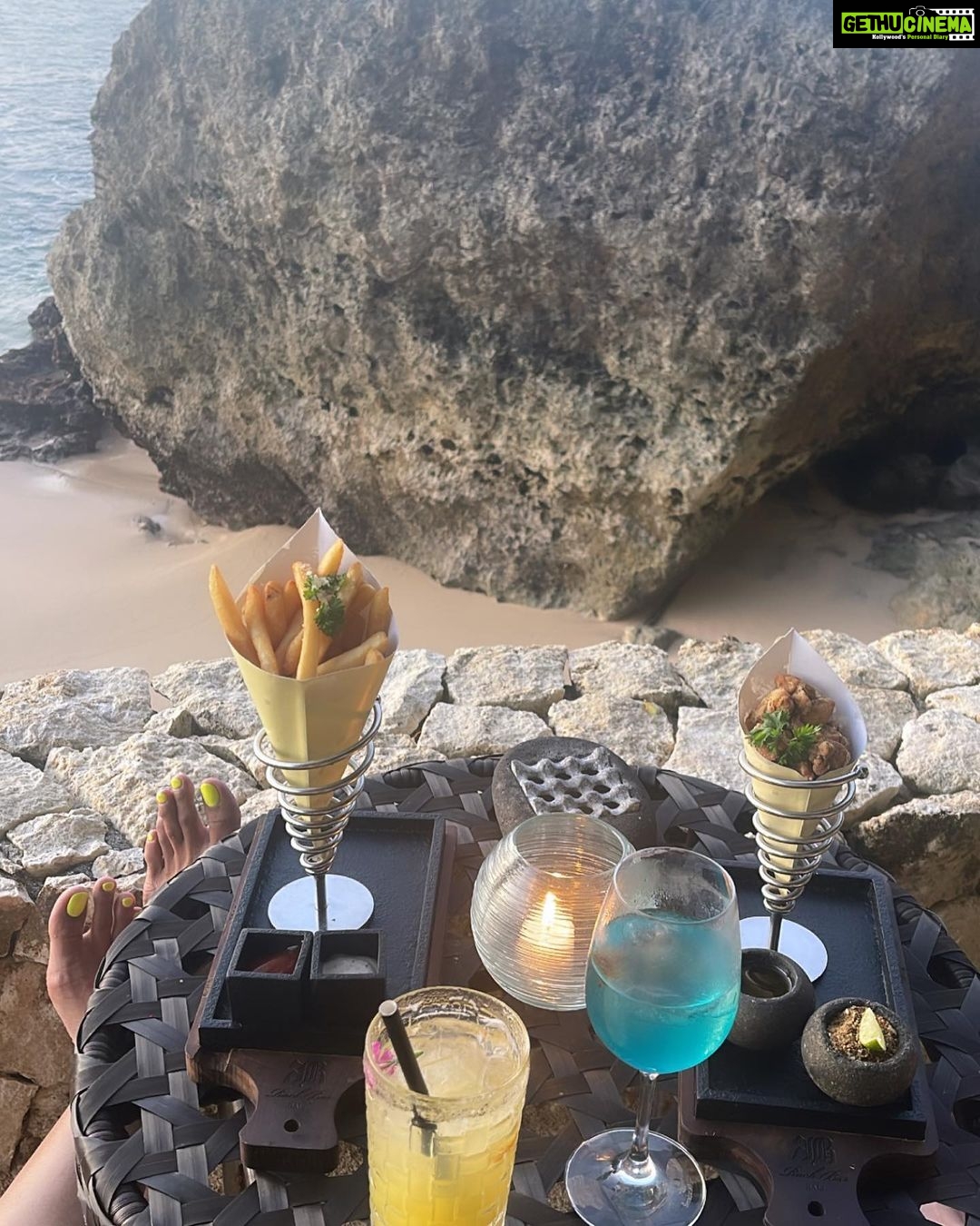 Akshara Gowda's Most Liked Photos and Posts - Gethu Cinema