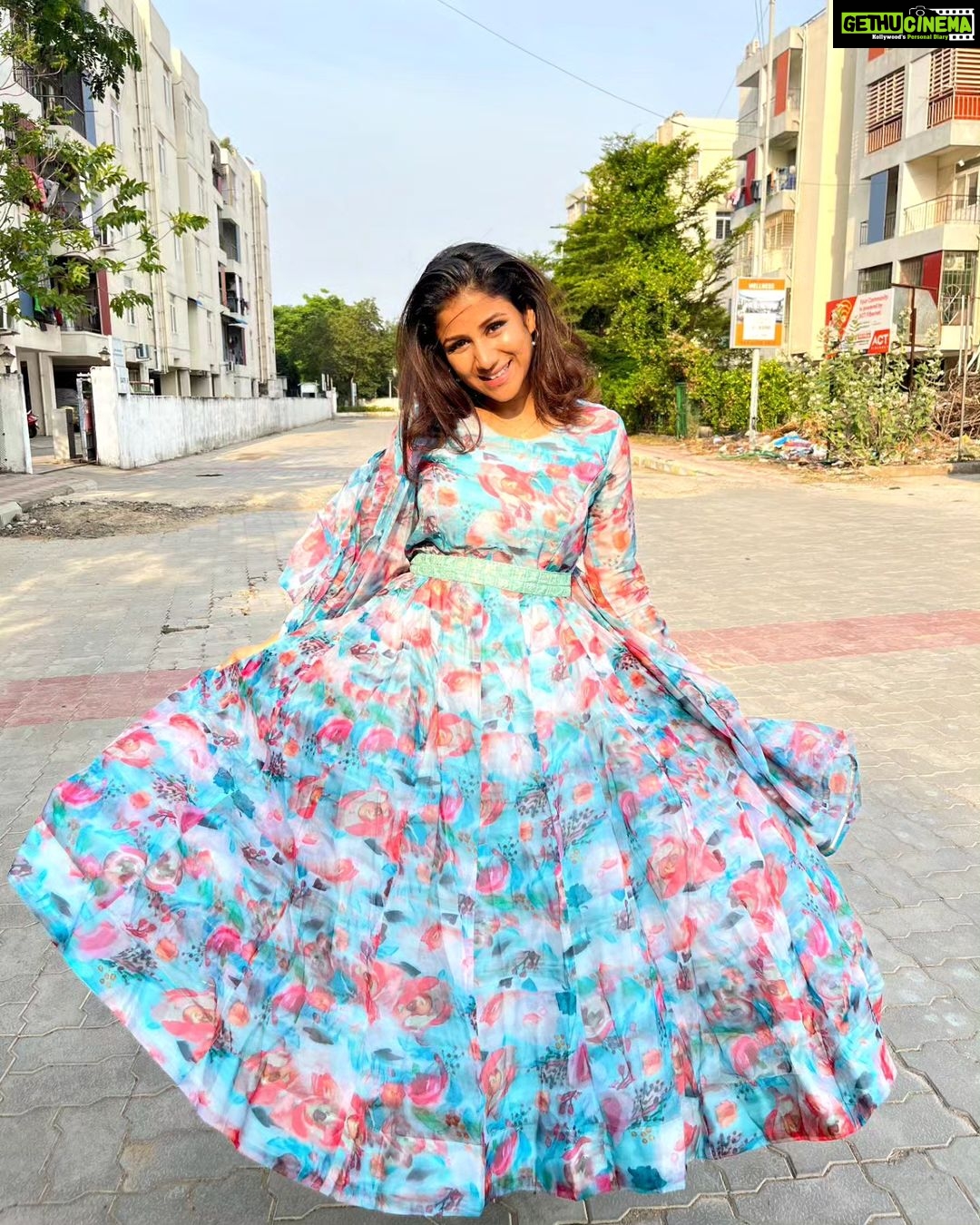 Alya Manasa Instagram – This pretty dress I bought @yazhli_collection I ...